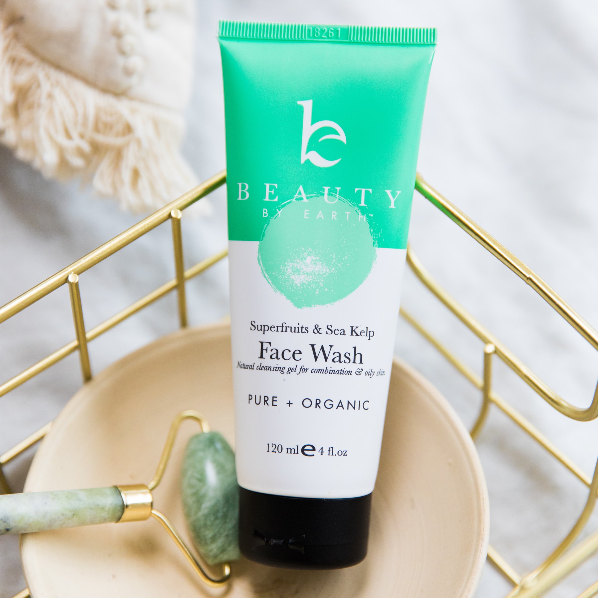 Top 10 Face Wash Brands In The World - NSNBC