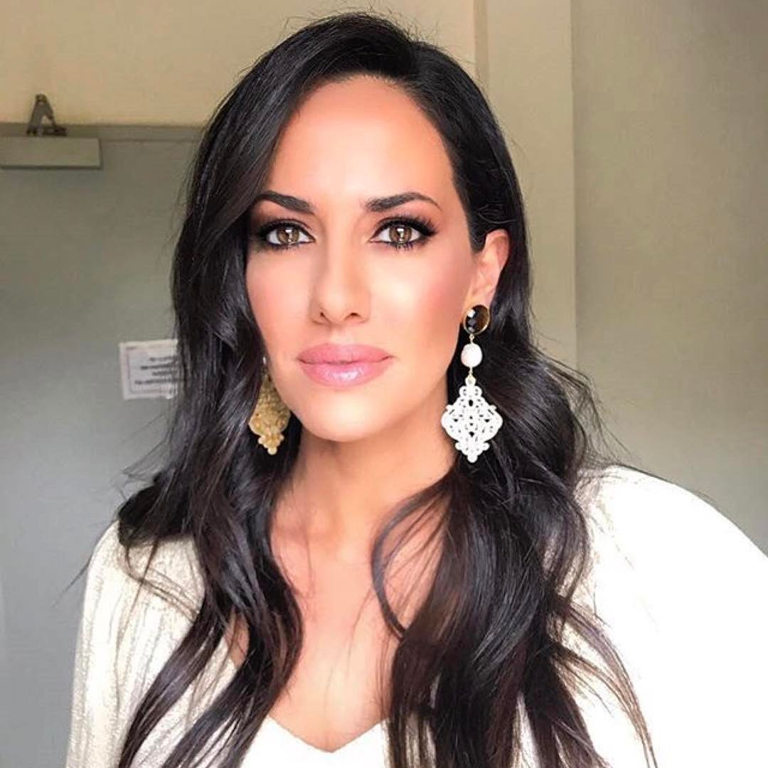 Top 10 Most Beautiful Women of Greece - NSNBC