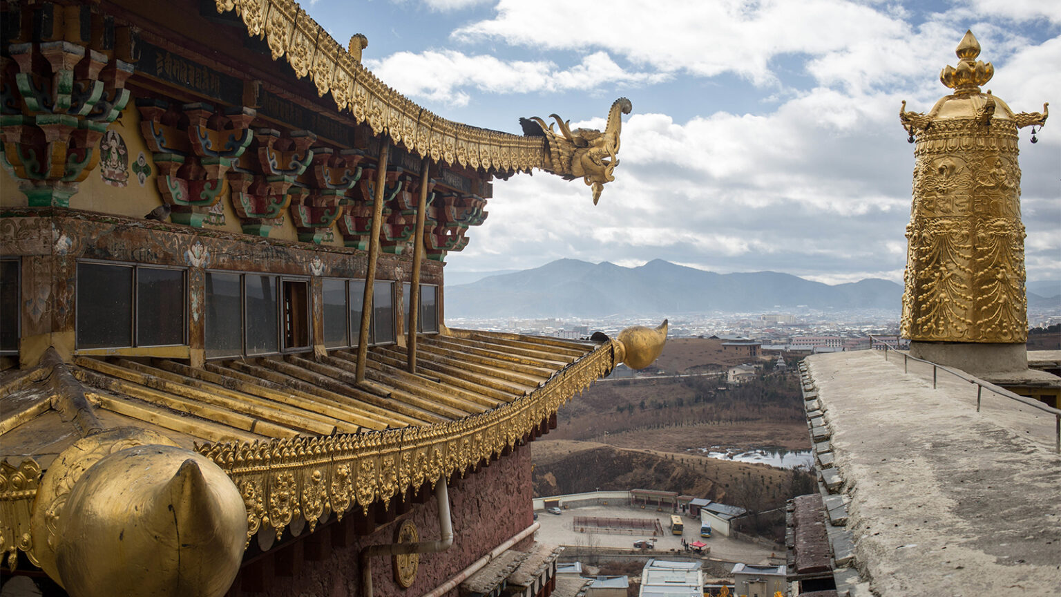 Top 5 Reasons to Visit Shangri-La At Least Once in Your Life - NSNBC